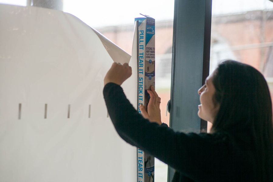 How to use A0 Magic Whiteboard - our largest magic whiteboard on a rol